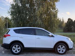 Balts Toyota RAV4 2014 Šauļi, ar dzinēja tilpumu 2.00 L un nobraukumu 292 tūkst. km par 12950 €, foto 5 vietnē AUTOMOTO.COM.LV