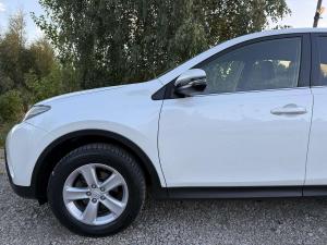 Balts Toyota RAV4 2014 Šauļi, ar dzinēja tilpumu 2.00 L un nobraukumu 292 tūkst. km par 12950 €, foto 14 vietnē AUTOMOTO.COM.LV