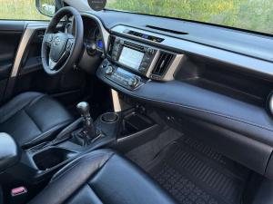 Balts Toyota RAV4 2014 Šauļi, ar dzinēja tilpumu 2.00 L un nobraukumu 292 tūkst. km par 12950 €, foto 22 vietnē AUTOMOTO.COM.LV