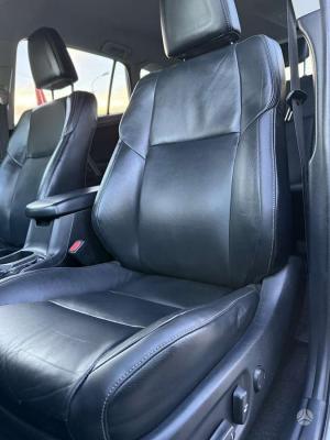 Balts Toyota RAV4 2014 Šauļi, ar dzinēja tilpumu 2.00 L un nobraukumu 292 tūkst. km par 12950 €, foto 24 vietnē AUTOMOTO.COM.LV