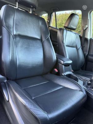 Balts Toyota RAV4 2014 Šauļi, ar dzinēja tilpumu 2.00 L un nobraukumu 292 tūkst. km par 12950 €, foto 25 vietnē AUTOMOTO.COM.LV