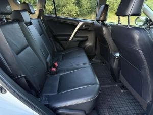 Balts Toyota RAV4 2014 Šauļi, ar dzinēja tilpumu 2.00 L un nobraukumu 292 tūkst. km par 12950 €, foto 27 vietnē AUTOMOTO.COM.LV