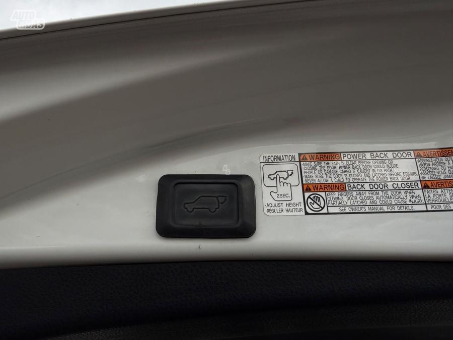White Toyota RAV4 2014 in Panevezys, with an engine capacity of 2.20 L and mileage of 150 thousand km for 11600 €, photo 24 on AUTOMOTO.COM.LV