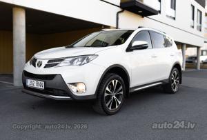 Balts Toyota RAV4 2015 Tallina, ar dzinēja tilpumu 2.00 L un nobraukumu 129 tūkst. km par 14998 €, foto  vietnē AUTOMOTO.COM.LV