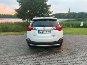 Balts Toyota RAV4 2015 Viļņa, ar dzinēja tilpumu 2.50 L un nobraukumu 167 tūkst. km par 11900 €, foto 5 vietnē AUTOMOTO.COM.LV