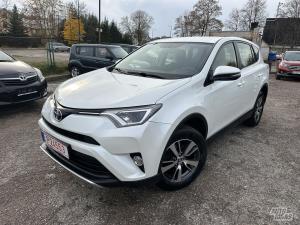 Balts Toyota RAV4 2016 Alīta, ar dzinēja tilpumu 2.00 L un nobraukumu 244 tūkst. km par 139000 €, foto 2 vietnē AUTOMOTO.COM.LV