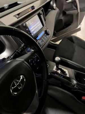 Balts Toyota RAV4 2016 Klaipėda, ar dzinēja tilpumu 2.49 L un nobraukumu 291 tūkst. km par 13500 €, foto 12 vietnē AUTOMOTO.COM.LV