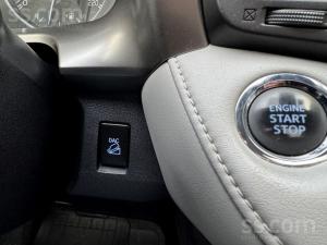 White Toyota RAV4 2016 in Riga, with an engine capacity of 2.00 L and mileage of 211 thousand km for 16500 €, photo 25 on AUTOMOTO.COM.LV