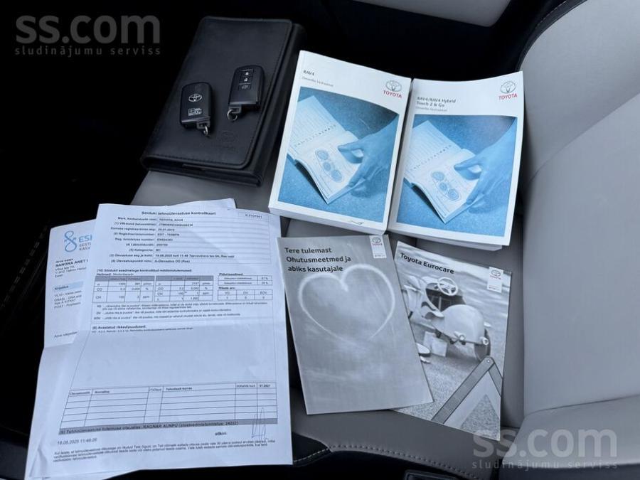 White Toyota RAV4 2016 in Riga, with an engine capacity of 2.00 L and mileage of 211 thousand km for 16500 €, photo 30 on AUTOMOTO.COM.LV