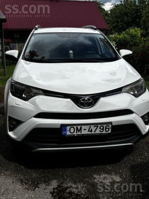 Balts Toyota RAV4 2016 Ogre, ar dzinēja tilpumu 2.00 L un nobraukumu 157 tūkst. km par 13900 €, foto 7 vietnē AUTOMOTO.COM.LV