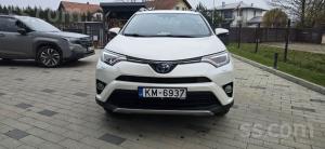 Белый Тойота РАВ 4 2016 в Рига, объемом двигателя 2.50 л и пробегом 135 тыс. км за 16500 €, фото  на AUTOMOTO.COM.LV