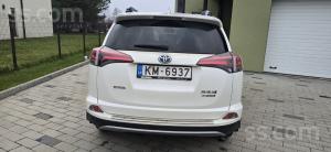 Balts Toyota RAV4 2016 Rīga, ar dzinēja tilpumu 2.50 L un nobraukumu 135 tūkst. km par 16500 €, foto 5 vietnē AUTOMOTO.COM.LV