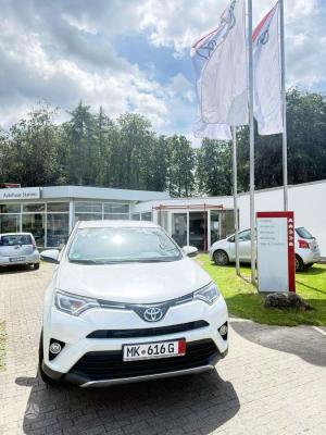 White Toyota RAV4 2016 in Vilnius, with an engine capacity of 2.49 L and mileage of 107 thousand km for 21100 €, photo 22 on AUTOMOTO.COM.LV