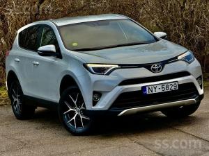 White Toyota RAV4 2016 in Riga, with an engine capacity of 2.00 L and mileage of 0 thousand km for 11790 €, photo  on AUTOMOTO.COM.LV