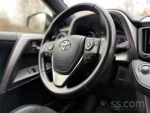 White Toyota RAV4 2016 in Riga, with an engine capacity of 2.00 L and mileage of 0 thousand km for 11690 €, photo 27 on AUTOMOTO.COM.LV