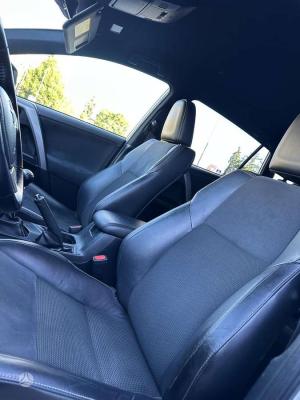 White Toyota RAV4 2016 in Utena, with an engine capacity of 0.00 L and mileage of 240 thousand km for 10950 €, photo 13 on AUTOMOTO.COM.LV