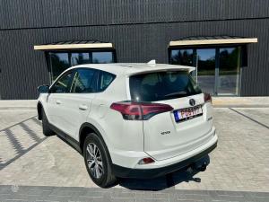 Balts Toyota RAV4 2016 Šauļi, ar dzinēja tilpumu 2.00 L un nobraukumu 191 tūkst. km par 11950 €, foto 7 vietnē AUTOMOTO.COM.LV