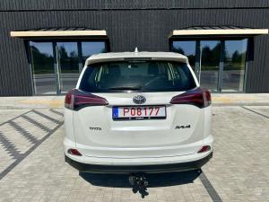 Balts Toyota RAV4 2016 Šauļi, ar dzinēja tilpumu 2.00 L un nobraukumu 191 tūkst. km par 11950 €, foto 8 vietnē AUTOMOTO.COM.LV