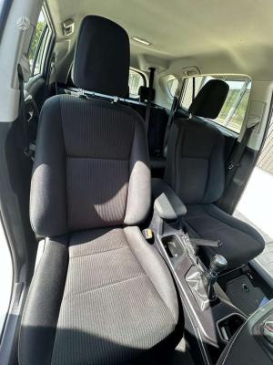 Balts Toyota RAV4 2016 Šauļi, ar dzinēja tilpumu 2.00 L un nobraukumu 191 tūkst. km par 11950 €, foto 18 vietnē AUTOMOTO.COM.LV