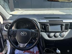 Balts Toyota RAV4 2016 Šauļi, ar dzinēja tilpumu 2.00 L un nobraukumu 191 tūkst. km par 11950 €, foto 22 vietnē AUTOMOTO.COM.LV