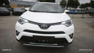 White Toyota RAV4 2016 in Klaipeda, with an engine capacity of 2.00 L and mileage of 250 thousand km for 11999 €, photo  on AUTOMOTO.COM.LV
