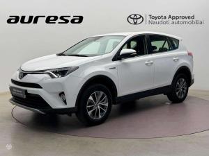 White Toyota RAV4 2016 in Panevezys, with an engine capacity of 2.49 L and mileage of 149 thousand km for 17990 €, photo  on AUTOMOTO.COM.LV
