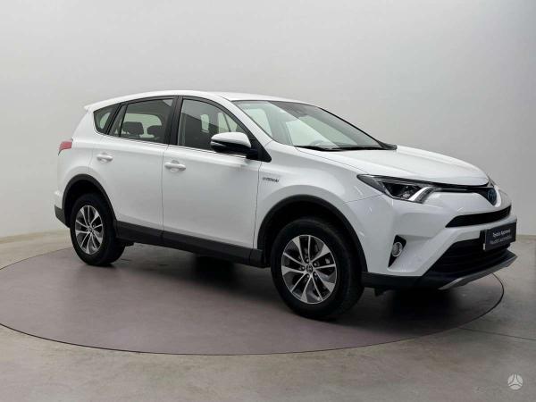 Balts Toyota RAV4 2016 Panevēža, ar dzinēja tilpumu 2.49 L un nobraukumu 149 tūkst. km par 17990 €, foto 3 vietnē AUTOMOTO.COM.LV