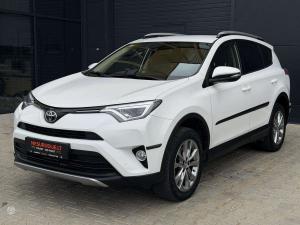White Toyota RAV4 2016 in Vilnius, with an engine capacity of 2.00 L and mileage of 145 thousand km for 15555 €, photo 3 on AUTOMOTO.COM.LV