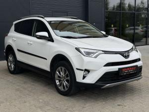 White Toyota RAV4 2016 in Vilnius, with an engine capacity of 2.00 L and mileage of 145 thousand km for 15555 €, photo 6 on AUTOMOTO.COM.LV