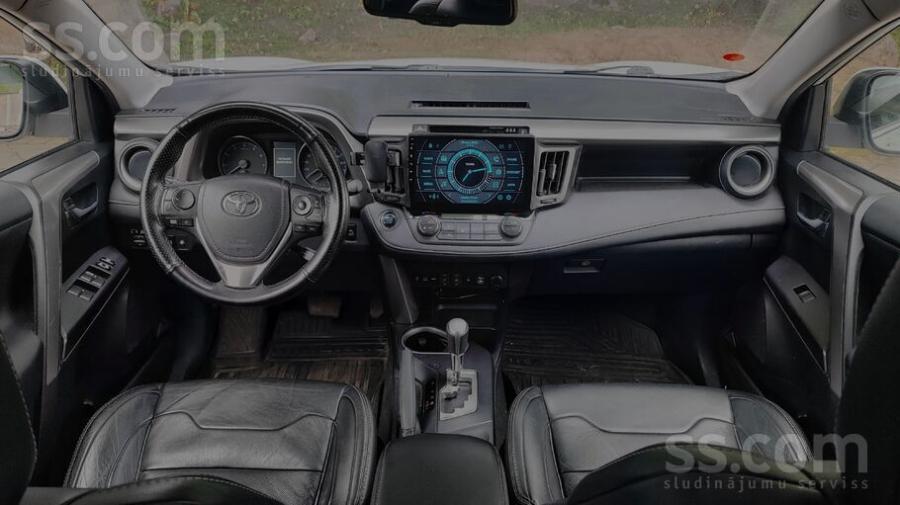 Balts Toyota RAV4 2016 Rēzekne, ar dzinēja tilpumu 2.00 L un nobraukumu 213 tūkst. km par 14700 €, foto 9 vietnē AUTOMOTO.COM.LV