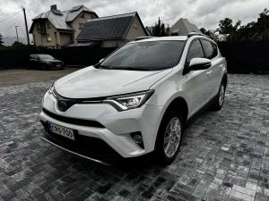 White Toyota RAV4 2016 in Kaunas, with an engine capacity of 2.49 L and mileage of 170 thousand km for 15200 €, photo  on AUTOMOTO.COM.LV