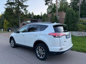 Balts Toyota RAV4 2016 Viļņa, ar dzinēja tilpumu 2.50 L un nobraukumu 259 tūkst. km par 12900 €, foto 4 vietnē AUTOMOTO.COM.LV