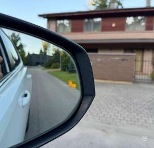 Balts Toyota RAV4 2016 Viļņa, ar dzinēja tilpumu 2.50 L un nobraukumu 259 tūkst. km par 12900 €, foto 23 vietnē AUTOMOTO.COM.LV