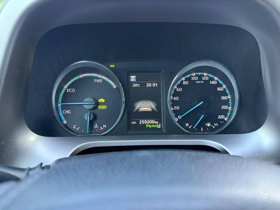 Balts Toyota RAV4 2016 Viļņa, ar dzinēja tilpumu 2.50 L un nobraukumu 259 tūkst. km par 12900 €, foto 25 vietnē AUTOMOTO.COM.LV
