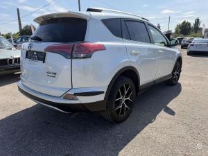 Balts Toyota RAV4 2016 Panevēža, ar dzinēja tilpumu 2.50 L un nobraukumu 298 tūkst. km par 14200 €, foto 6 vietnē AUTOMOTO.COM.LV