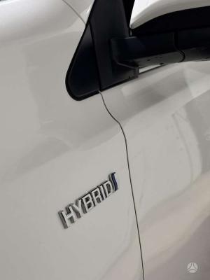 White Toyota RAV4 2016 in Klaipeda, with an engine capacity of 2.49 L and mileage of 154 thousand km for 16900 €, photo 34 on AUTOMOTO.COM.LV