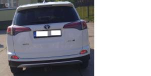 White Toyota RAV4 2016 in Vilnius, with an engine capacity of 2.00 L and mileage of 196 thousand km for 10500 €, photo 4 on AUTOMOTO.COM.LV