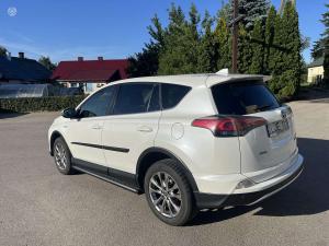 Balts Toyota RAV4 2016 Viļņa, ar dzinēja tilpumu 2.50 L un nobraukumu 217 tūkst. km par 14500 €, foto 5 vietnē AUTOMOTO.COM.LV
