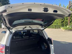 Balts Toyota RAV4 2016 Viļņa, ar dzinēja tilpumu 2.50 L un nobraukumu 217 tūkst. km par 14500 €, foto 6 vietnē AUTOMOTO.COM.LV
