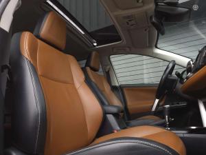 Balts Toyota RAV4 2016 Kauņa, ar dzinēja tilpumu 2.49 L un nobraukumu 211 tūkst. km par 17450 €, foto 14 vietnē AUTOMOTO.COM.LV