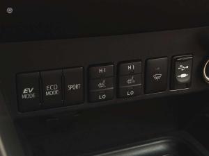 Balts Toyota RAV4 2016 Kauņa, ar dzinēja tilpumu 2.49 L un nobraukumu 211 tūkst. km par 17450 €, foto 19 vietnē AUTOMOTO.COM.LV