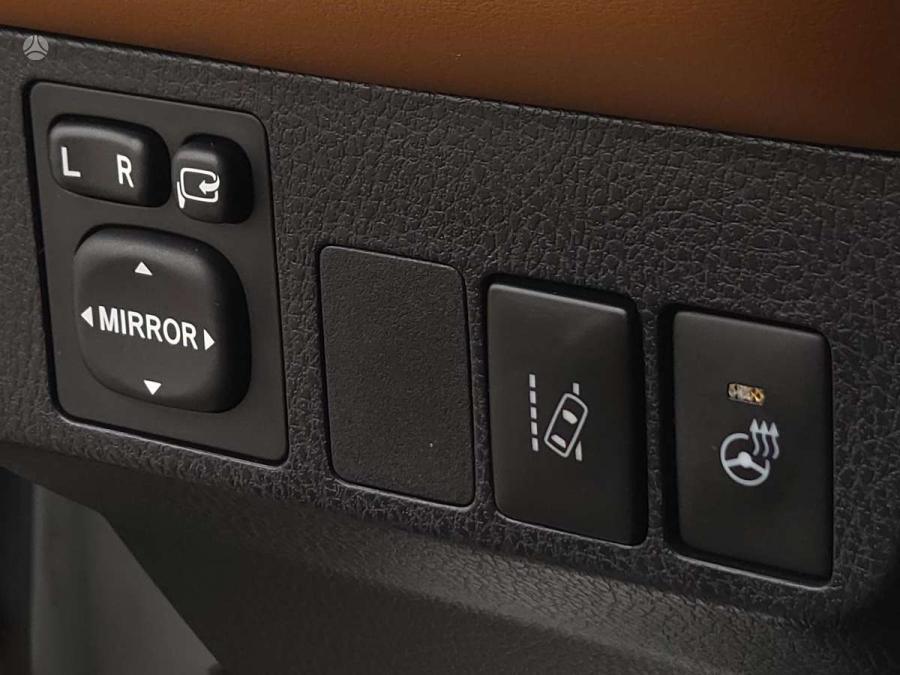 Balts Toyota RAV4 2016 Kauņa, ar dzinēja tilpumu 2.49 L un nobraukumu 211 tūkst. km par 17450 €, foto 21 vietnē AUTOMOTO.COM.LV