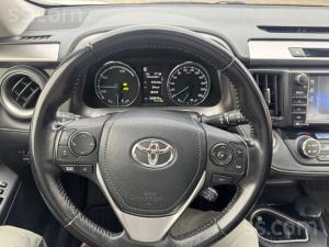 Balts Toyota RAV4 2016 Daugavpils, ar dzinēja tilpumu 2.50 L un nobraukumu 229 tūkst. km par 15750 €, foto 18 vietnē AUTOMOTO.COM.LV