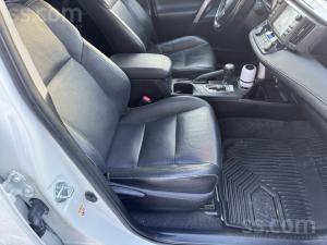 Balts Toyota RAV4 2016 Daugavpils, ar dzinēja tilpumu 2.50 L un nobraukumu 229 tūkst. km par 15750 €, foto 22 vietnē AUTOMOTO.COM.LV