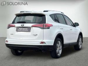 Balts Toyota RAV4 2016 Klaipėda, ar dzinēja tilpumu 1.99 L un nobraukumu 225 tūkst. km par 14500 €, foto 3 vietnē AUTOMOTO.COM.LV