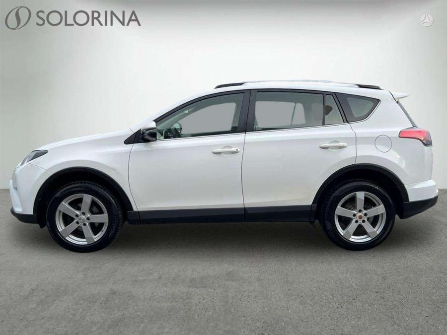 Balts Toyota RAV4 2016 Klaipėda, ar dzinēja tilpumu 1.99 L un nobraukumu 225 tūkst. km par 14500 €, foto 4 vietnē AUTOMOTO.COM.LV