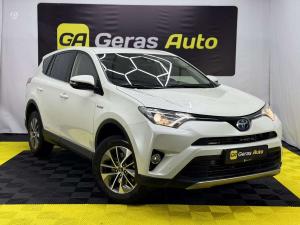 Balts Toyota RAV4 2017 Viļņa, ar dzinēja tilpumu 2.49 L un nobraukumu 118 tūkst. km par 18950 €, foto 3 vietnē AUTOMOTO.COM.LV