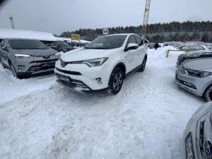Balts Toyota RAV4 2017 Viļņa, ar dzinēja tilpumu 2.49 L un nobraukumu 153 tūkst. km par 18200 €, foto  vietnē AUTOMOTO.COM.LV