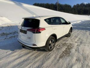 Balts Toyota RAV4 2017 Viļņa, ar dzinēja tilpumu 2.49 L un nobraukumu 153 tūkst. km par 18250 €, foto 5 vietnē AUTOMOTO.COM.LV