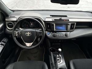 Balts Toyota RAV4 2017 Viļņa, ar dzinēja tilpumu 2.50 L un nobraukumu 225 tūkst. km par 13700 €, foto 13 vietnē AUTOMOTO.COM.LV